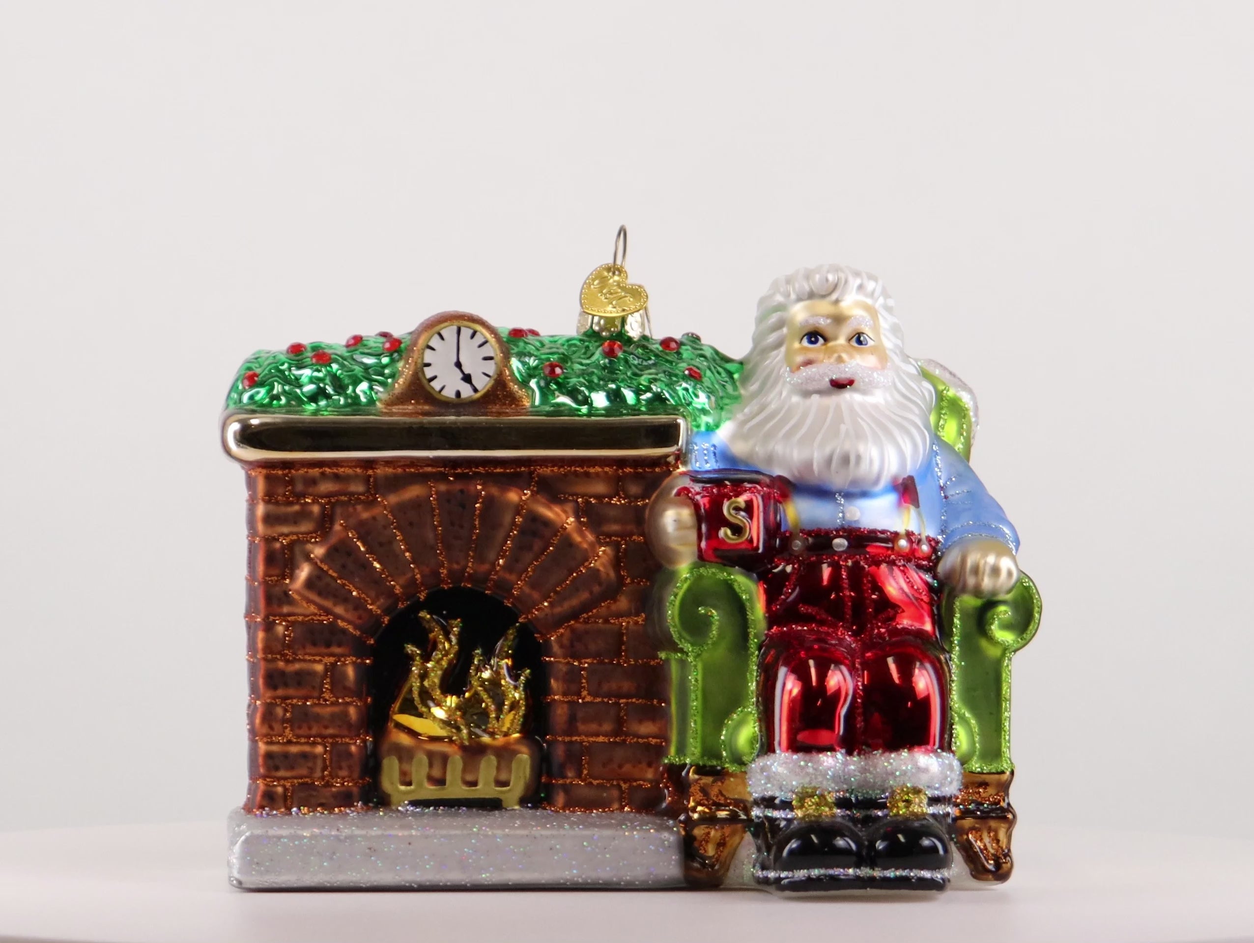 Santa At Hearth Ornament – Old World Christmas