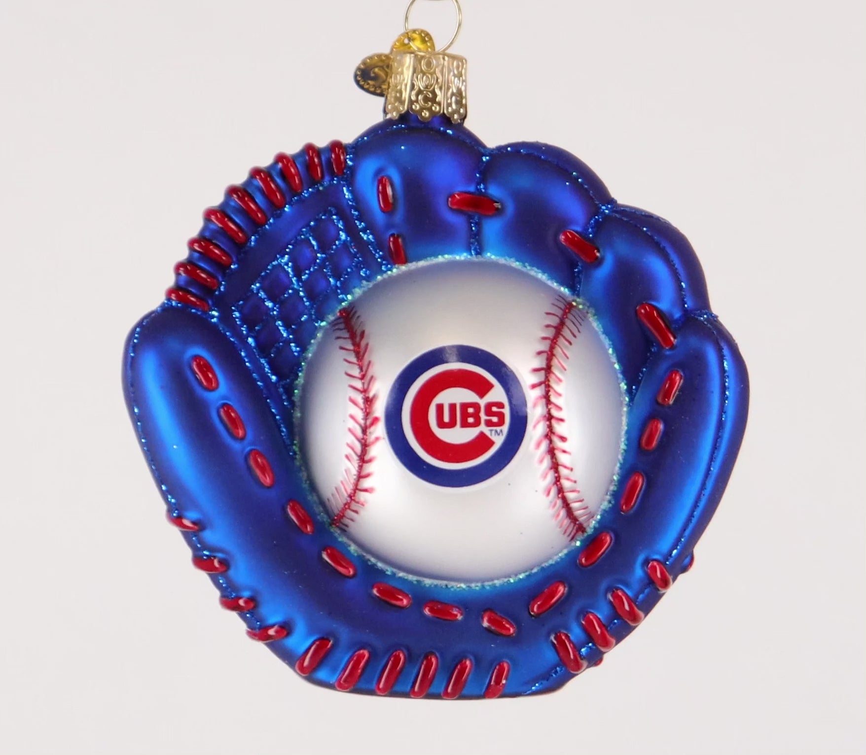 Cubs Baseball Mitt Ornament – Old World Christmas