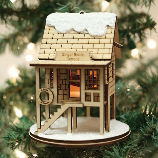 Ginger Beach Cottage-GCC103 – Old World Christmas